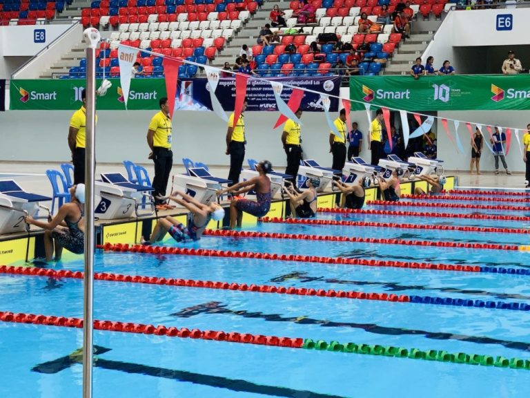 BackStroke Start Ledges - AntiWave Pool Products